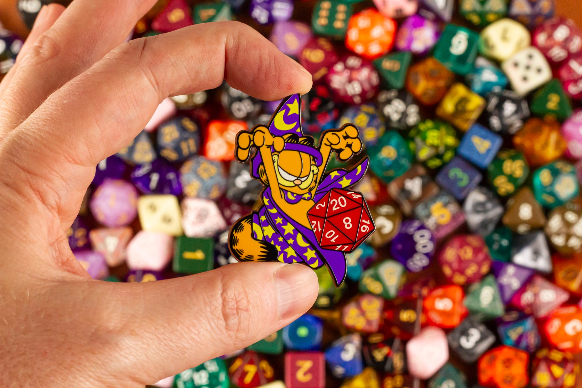 Garfield Gaming Wizard Pin – Toonhound Studios